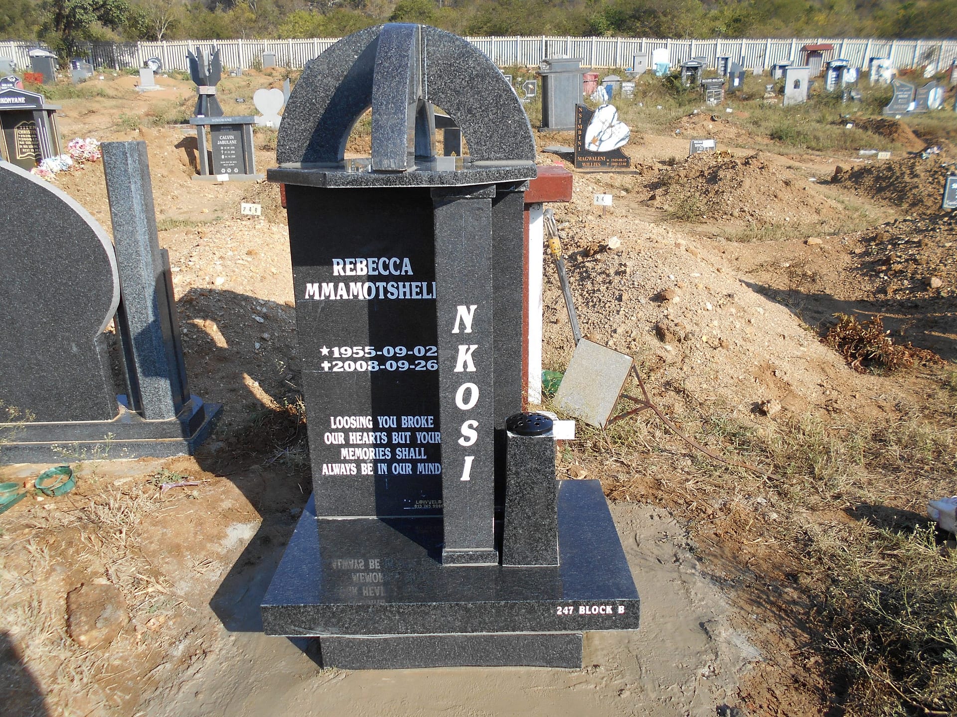 Our Designs – Lowveld Tombstones